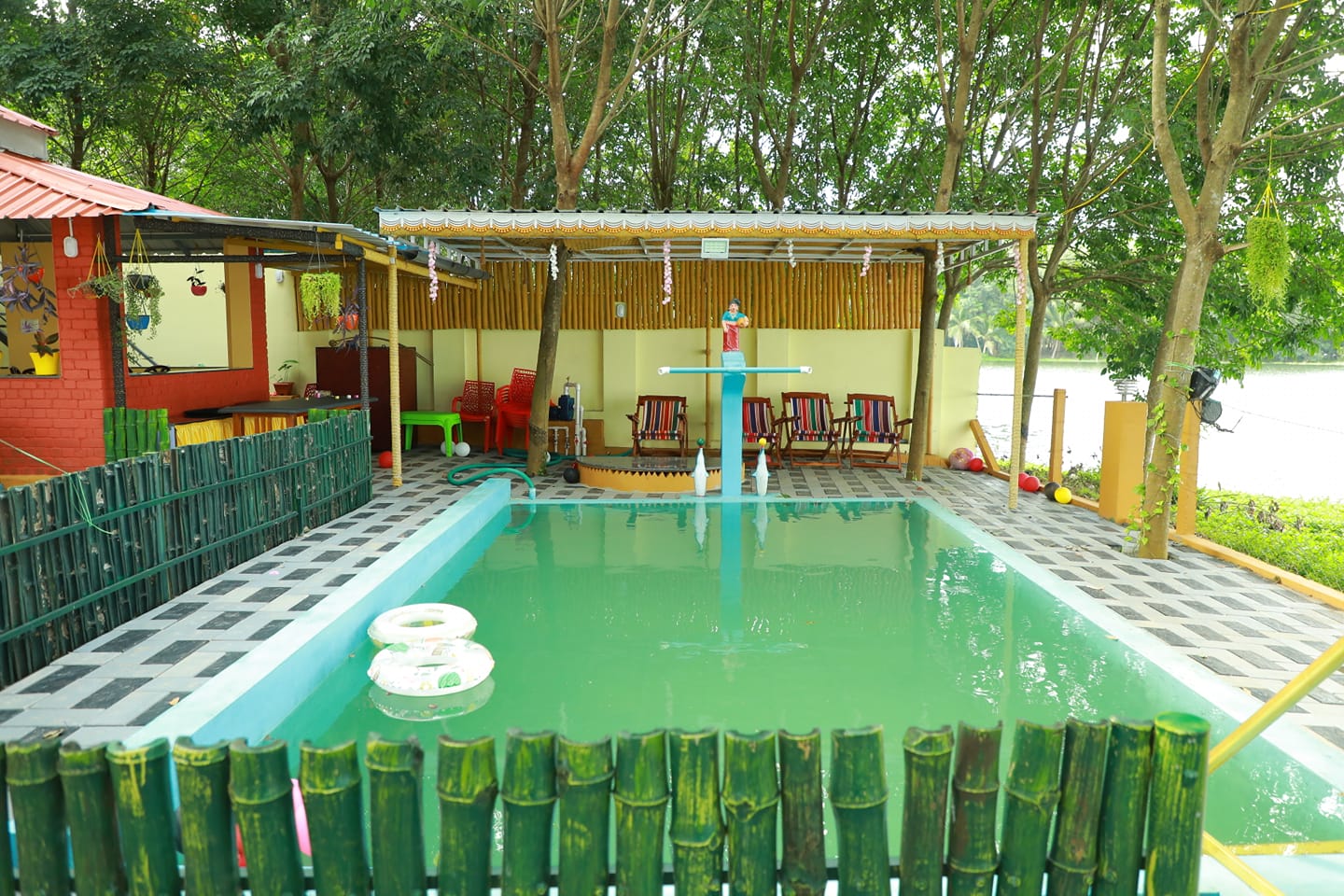 Lake Chill Resort - Home